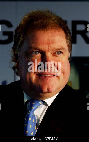 THE LOST WORLD, from left: director Irwin Allen (seated), wardrobe ...