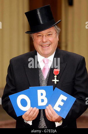 COUNTDOWN RICHARD WHITELEY Stock Photo - Alamy
