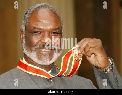 Opera bassist Sir Willard White with partner Franziska, and daughters ...