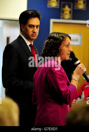 Ed Miliband visit to Harlow College Stock Photo - Alamy