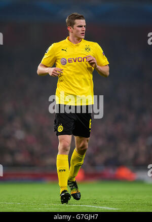 Sven Bender, Borussia Dortmund Stock Photo - Alamy