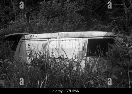 Rusty White Van Stock Photo - Alamy