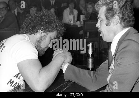 Sport - Strongman - Allan Crossley Stock Photo - Alamy