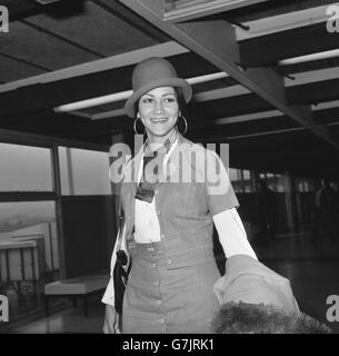 Miss World 1974 - Royal Albert Hall, London. Miss United Kingdom Helen ...