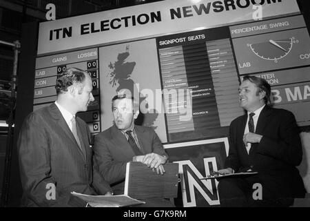 Media - ITN General Election Coverage - David Frost and George Ffitch ...
