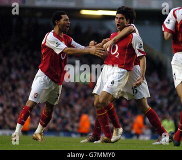Arsenal's Jose Antonio Reyes celebrates scoring the third goal against ...