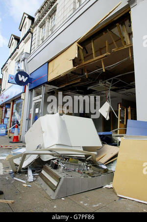 Destroyed bank cash machine Stock Photo - Alamy