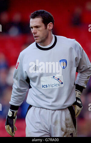 Colchester United goalkeeper Aidan Davison takes a goalkick Stock Photo ...