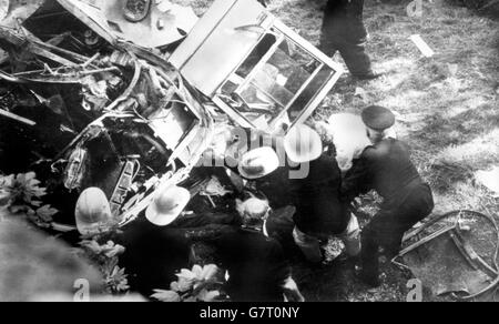 Accidents and Disasters - Coach Crash - Dibbles Bridge, Hebden Stock ...