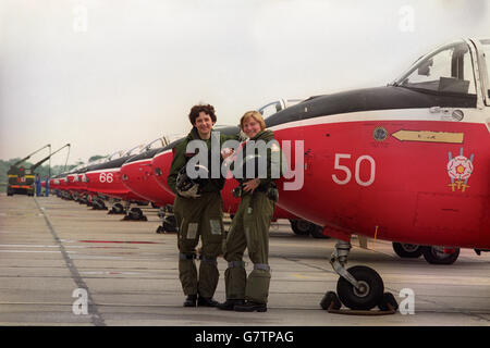 Flight Lieutenants Sally Cox (l) and Julie Gibson (r), the RAF's two ...