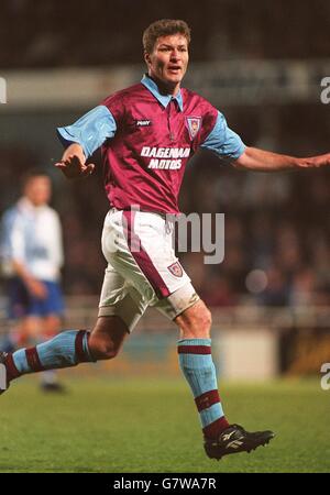 MARC RIEPER WEST HAM UNITED FC 04 December 1995 Stock Photo - Alamy