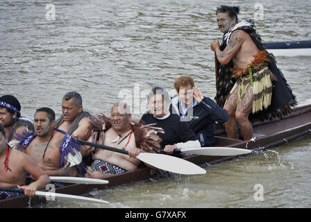 A traditional Maori Waka (canoe), New Zealand Stock Photo - Alamy
