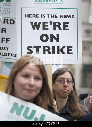 ITV production staff strike Stock Photo - Alamy