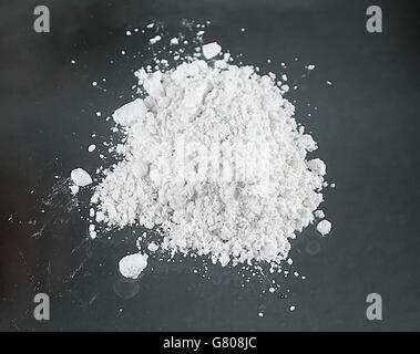 Heroin, White Powder Form Stock Photo: 135008834 - Alamy