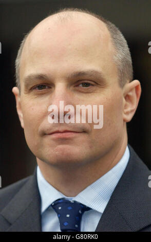 HMP Holloway Report Stock Photo - Alamy