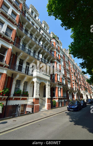 Morpeth Mansions, Morpeth Terrace, London, England Stock Photo - Alamy