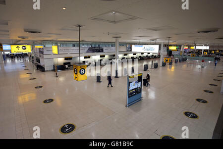 Heathrow T1 to close Stock Photo - Alamy