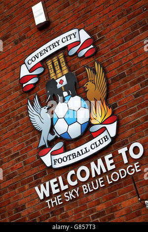 Coventry City club badge at the Ryton Training Ground Stock Photo - Alamy