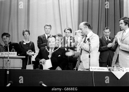 Politics - Peter Jaconelli - Scarborough. Peter Jaconelli, mayor of ...