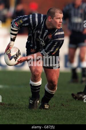 Rugby League - Salford v Oldham. John Cartwright, Salford Stock Photo ...