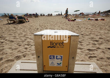 British Sunbathers in Spain Stock Photo - Alamy