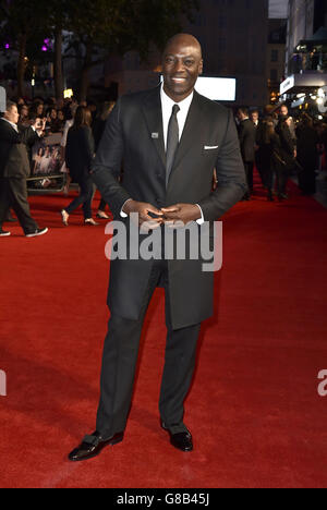 Adewale Akinnuoye-Agbaje arrives at the "Trumbo" Los Angeles Premiere ...