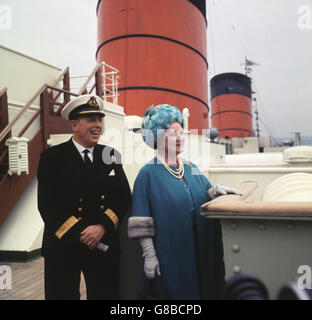 The Queen Mother with Captain Geoffrey Thrippleton Marr, Cunard's ...