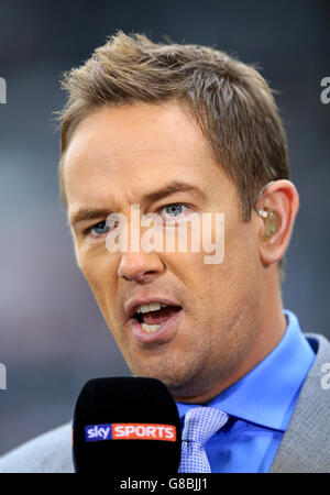 Sky Sports Presenter Simon Thomas Stock Photo - Alamy