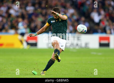 Handre Pollard of South Africa scores a penalty kick in the second half ...