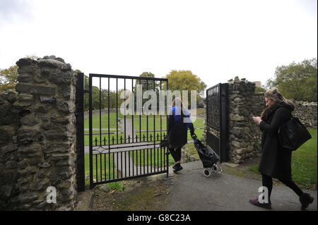 Barking Abbey ruins, as alleged serial killer, Stephen Port 40, of ...