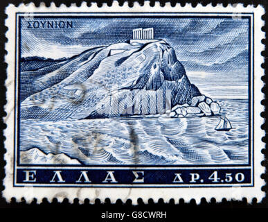 GREECE - CIRCA 1961: A stamp printed in Greece from the "Minoan Art ...