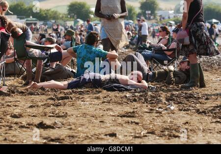 Festival goers during Glastonbury Festival on Worthy Farm, in Somerset ...