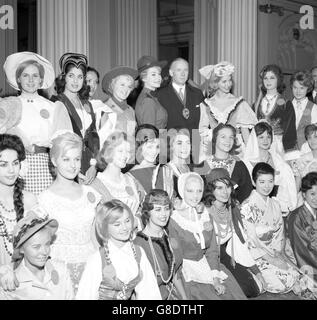 Fashion and Beauty - Miss World 1960 - London Stock Photo - Alamy