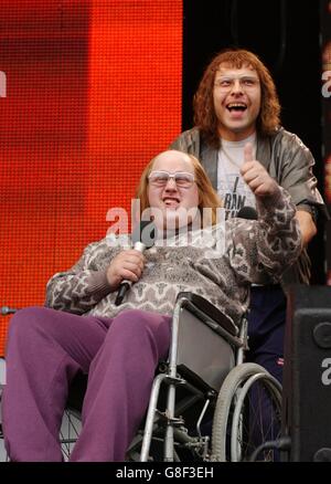 LITTLE BRITAIN, Matt Lucas, David Walliams, 'Lou and Andy', (Season 3 ...