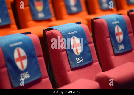 UEFA Euro 2016 Draw - Paris Stock Photo - Alamy