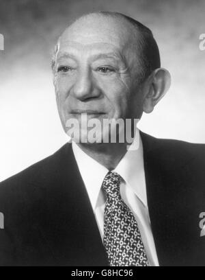 Jack Cohen - Tesco Group. Jack Cohen, founder of the Tesco Group of ...