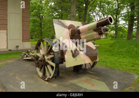 French howitzer 1917 155 mm calibre Stock Photo - Alamy