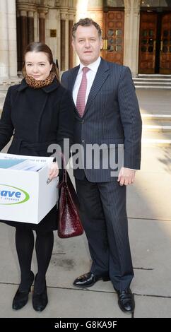 Paul Burrell - Court Case Stock Photo - Alamy