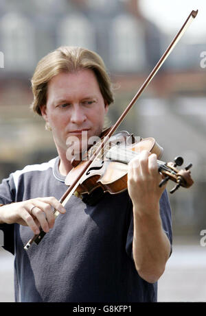 Edward Lewis English Violin Stock Photo - Alamy