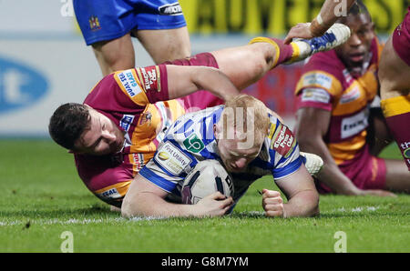 Wigan Warriors' Liam Farrell scores his sides fourth try during the ...