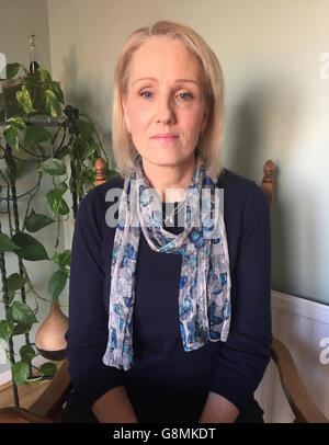 Tracey Fyfe, the widow of former police officer Paul Fyfe who was ...