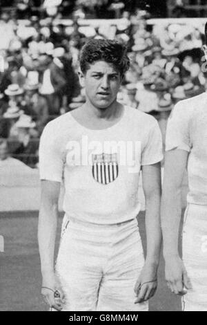 Athletics - Stockholm Olympic Games 1912 - Men's 10000m Final. Finland ...