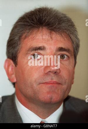 English Soccer - New management at Fulham Football Club Stock Photo - Alamy