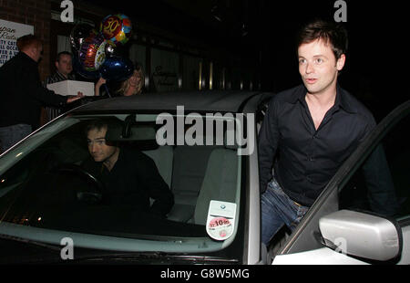 Declan Donnelly leaves the Princes' Garden Chinese restaurant in ...