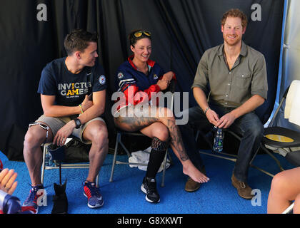 Prince Harry (right) chats with USA Invictus Team Member Elizabeth ...