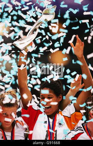 Soccer - UEFA European Women's Championship 2005 - Semi-Final - Germany ...