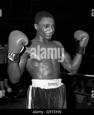 Boxing. Herol Bomber Graham Stock Photo - Alamy