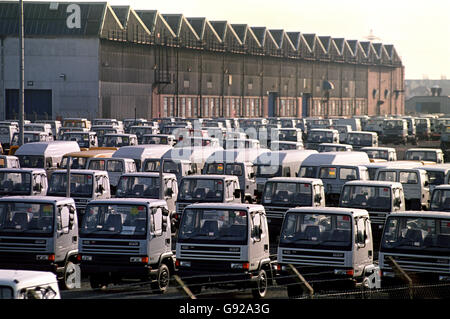 1993 90s nineties Leyland DAF; Fa 45.130 Red Diesel 5880 cc; Caravans ...
