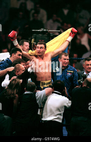 Boxing - WBO Heavyweight Championship - Herbie Hide v Vitali Klitschko ...