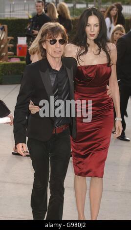 L'Wren Scott and Mick Jagger arrive at the Metropolitan Museum of Art ...